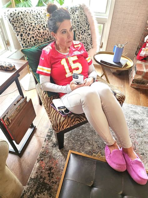 TW Pornstars Mrs Poindexter Twitter Unhappy Mom With This Game At