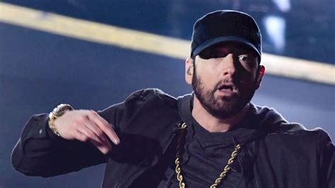 Eminem Revela La Lista De Canciones De Su Nuevo Disco Con Grandes