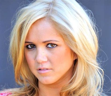 Ashley Abott Biographywiki Age Height Career Photos And More