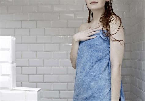 How Often Should You Shower Heres What Dermatologists Say