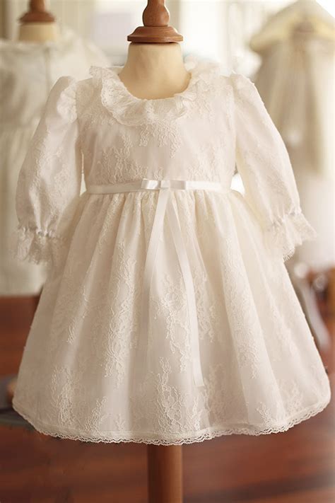 Robe bapteme fille Laure dentelle manches longues Fil de Légende