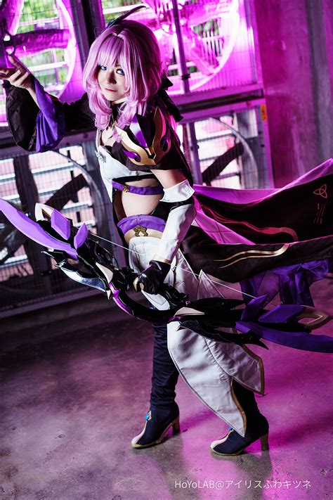 Cosplay Elysia Honkai Impact 3rd HoYoLAB
