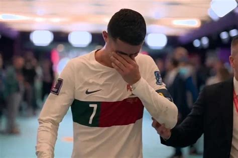 Social Trends Mbappe Posta Foto Idolo Cristiano Ronaldo Apos Jogo