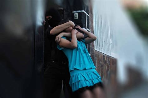 Más de 1 300 casos de trata y tráfico de personas reportados en Bolivia