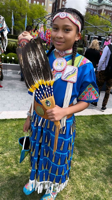 Travel To A Native American Pow Wow Queen Adwoa S Closet In 2023