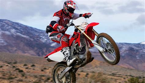 Rekomendasi Motor Trail Gagah Dan Keren Untuk Penggemar Off Road