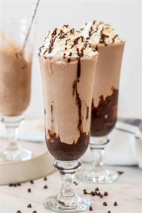 The BEST Chocolate Milkshake Recipe Valentina S Corner