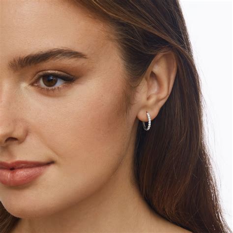 Diamant Ohrringe aus Weißgold KLENOTA