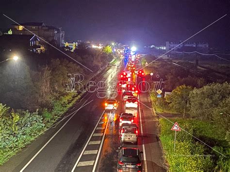 Stignano Incidente Stradale Sulla 106 Un Morto