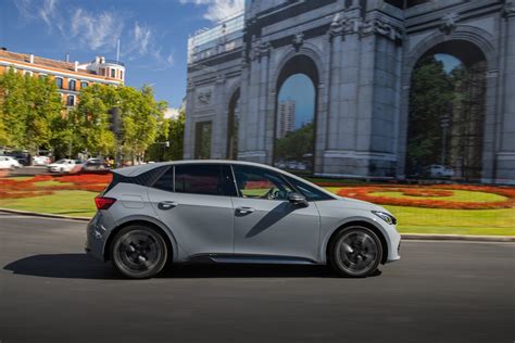 Prueba CUPRA Born con e Boost cómo va versiones y precios
