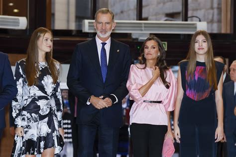 La Familia Real Asiste Al Concierto Por La Paz De Los Premios