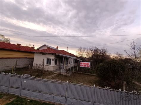 Casa De Vanzare Iancu Jianu Olt Targoviste Olx Ro