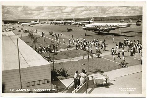 Brasilia Aeroporto Avião Panair no Solo Foto Postal Antiga Lena