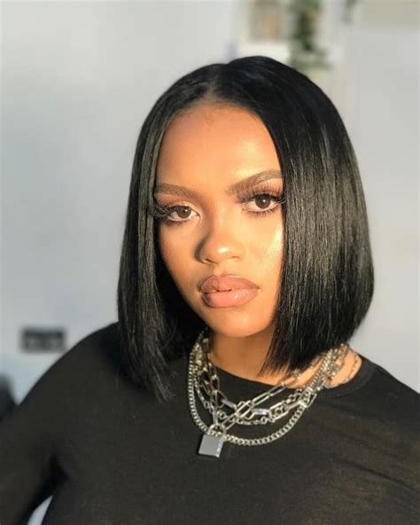 40 Best Short Haircuts For Black Women With Round Faces