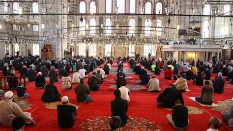 Bayram Namazı Nasıl Kılınır
