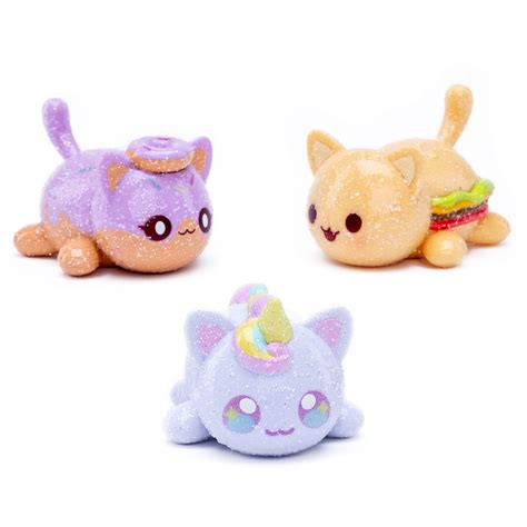 Buy Aphmau Fashion Doll 5 Awesome Surprises 1 Of 3 Exclusive Glitter Meemeows Mini Figure