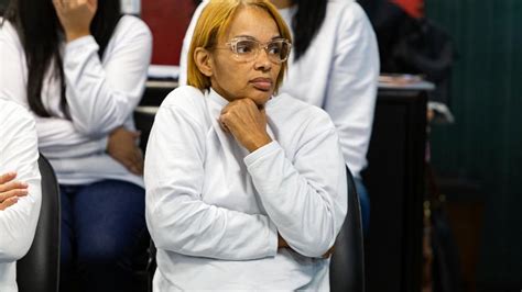 Ex deputada federal pastora Flordelis é condenada a 50 anos de prisão