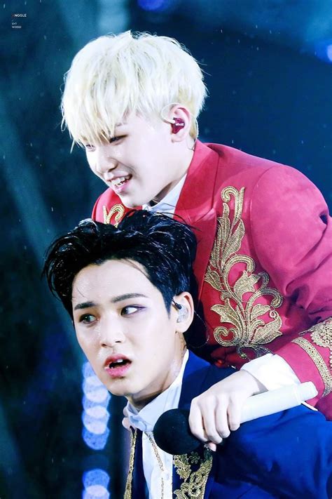 Mingyu And Woozi Carat Seventeen Mingyu Seventeen Seventeen Debut Pop Group Girl Group Won