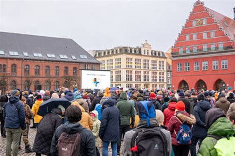 1300 Greifswalder Innen Haben Gesicht Gezeigt Gegen Rassismus Alfried