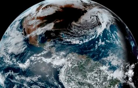 Así se vio desde el espacio el eclipse solar Códigos Códigos News