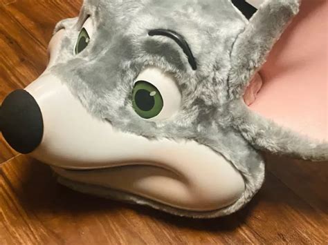 RARE CHUCK E Cheeses Costume OFFICIAL Rockstar Walkaround 2020 BARELY