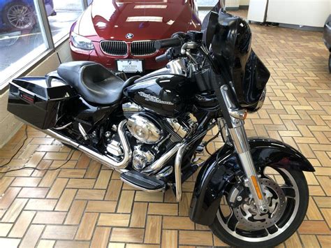 Used 2011 HARLEY DAVIDSON FLHX STREET GLI Street Glide For Sale