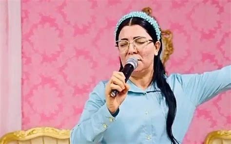 Jornal Correio Fotos Do Corpo Da Cantora Sara Mariano Vazam Na Internet