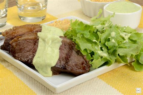 5 molhos para churrasco que são fáceis e deliciosos