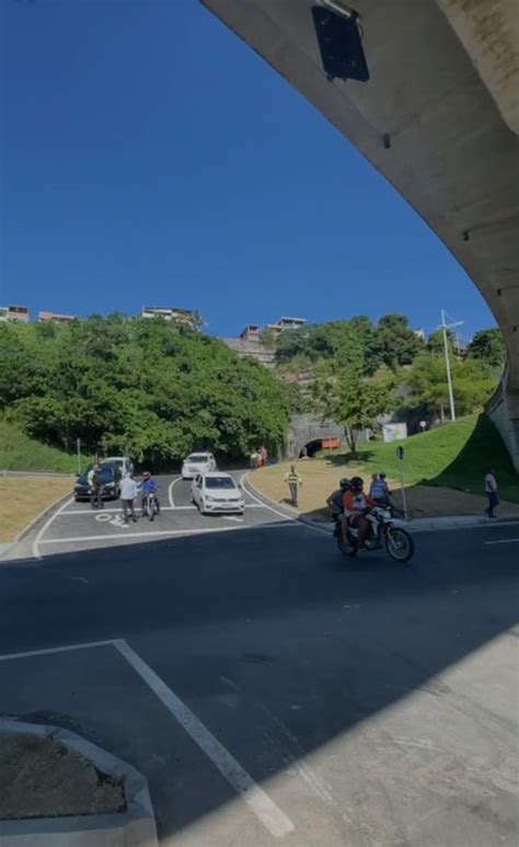 Trânsito em Salvador novo retorno sentido Calçada é liberado na Av