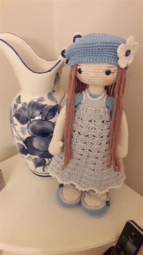Pin de Xenia em Dolls Bonecas de tricô Bonecas Boneca amigurumi