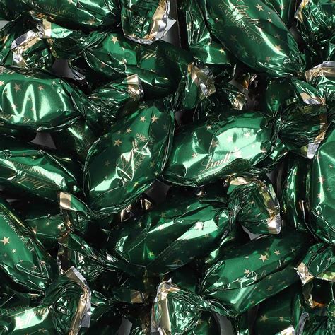 Lindt Blätterkrokant Zapfen 100er Online kaufen im World of Sweets Shop