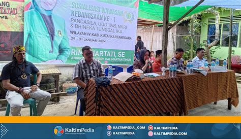Sosialisasi Wawasan Kebangsaan Di Teluk Dalam Rima Hartati Perkuat