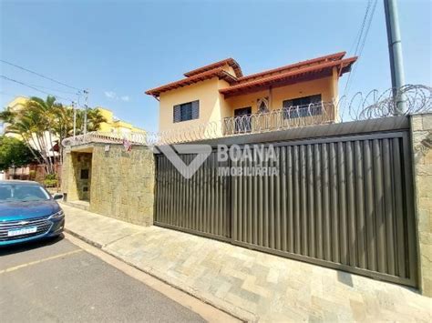 Casa Para Aluguel No Bairro Centro Araxa Minas Gerais