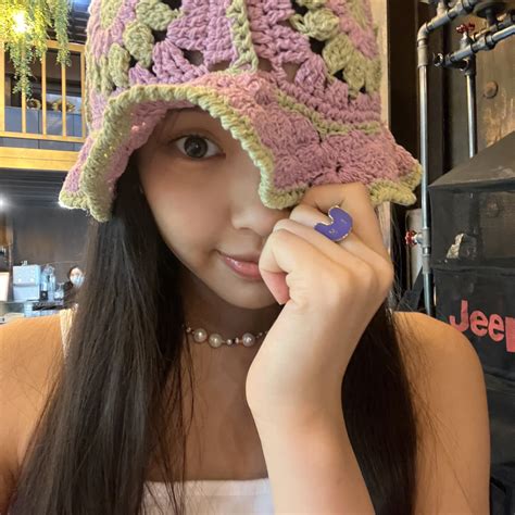 Hyein Pics On Twitter Thread Of Hyein Pics That You Can Use As Pfp