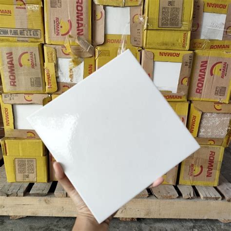 Jual Keramik Dinding Kamar Mandi Keramik Roman Uk 20x20 Cm White