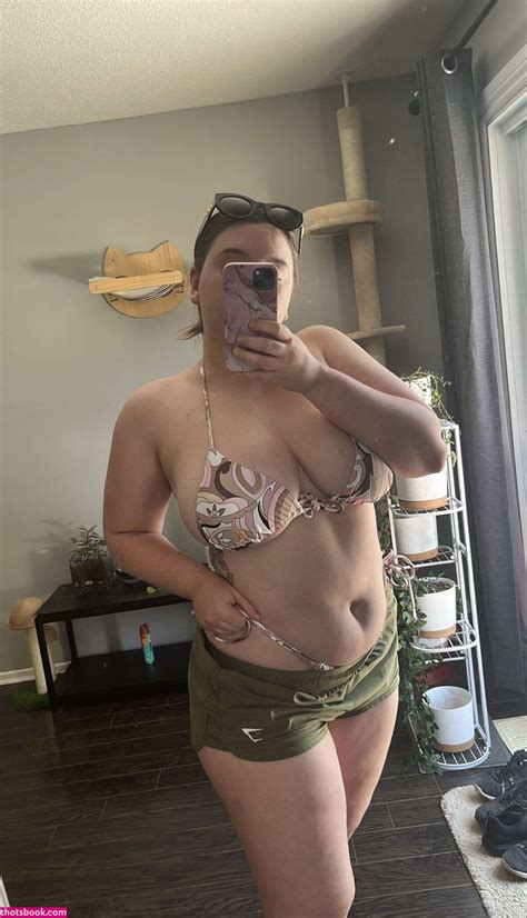 Sarah Bertrand Thehappychemical Sarah Tonin Euphoria Nude OnlyFans