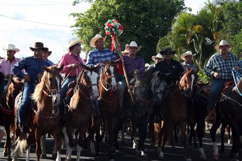 Sendas Panam De Marzo Cabalgata En David Chiriqu