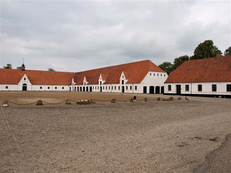 Hagenskov Hovedgård på Fyn sydøst for Assens Lex