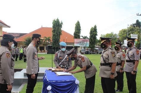 Kapolres Buleleng Pimpin Langsung Sertijab Kabag Kasat Dan Kapolsek