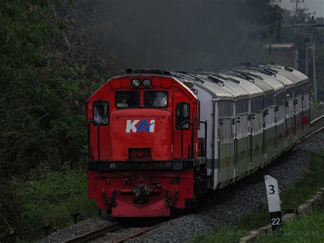 Ka S A Rajabasa Formasi Kereta Ft Cc Ls Gdr Flickr