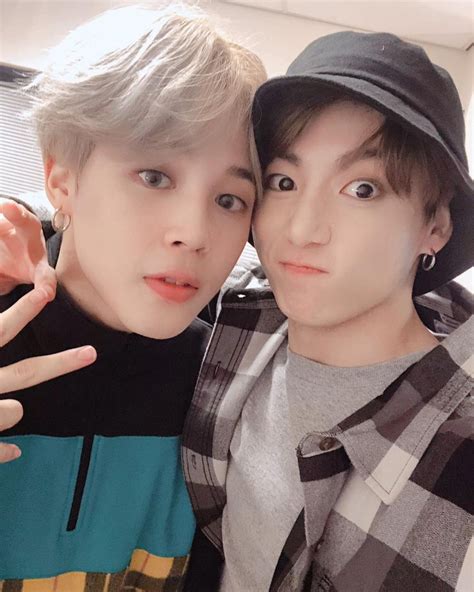 Selisih 2 Tahun Intip Yuk 10 Potret Persahabatan Jimin Jungkook BTS