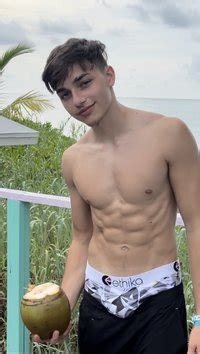 Cute Twinks With Huge Cocks Only Page Lpsg