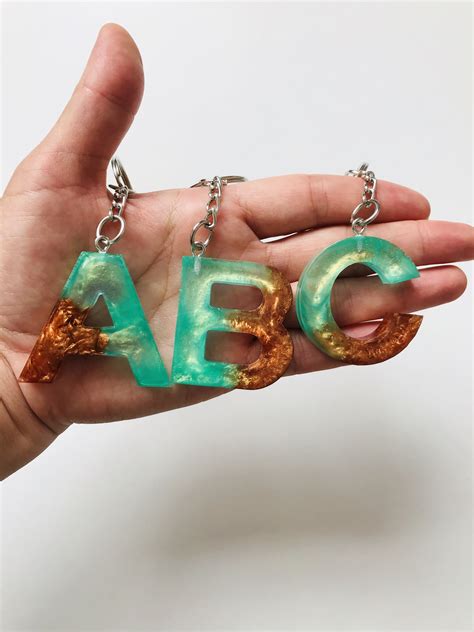 These Handmade Personalized Letter Keychains Are A Perfect Gift To Give