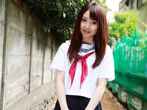 Pure Japanese School Girl With The Beat On The Streets Wallpaper 12 Preview 10wa Erofound