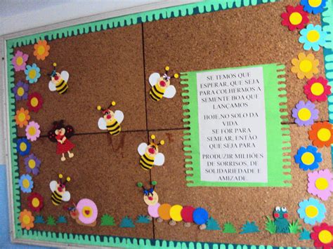 Criando e Recriando Arte em EVA Painéis volta às aulas