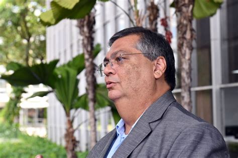 Fl Vio Dino Quer Retrata O Ap S Ser Chamado De Comunista Obeso