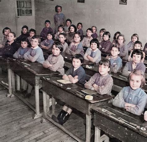 School Class Photo Ormesson Sur Marne 1958 One Of The Old Flickr