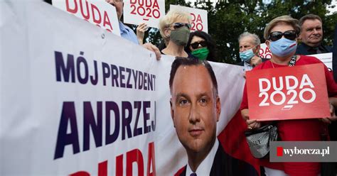 Wybory prezydenckie 2020 Lekarze duchowni nauczyciele Pełna lista