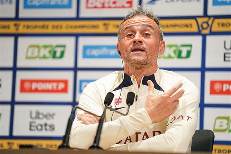 PSG Luis Enrique Secoue Luis Campos En Plein Mercato Foot 01