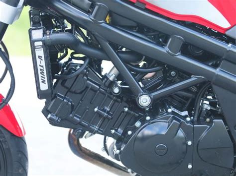 Kasinski Comet GT 650 uma naked mais acessível moto br